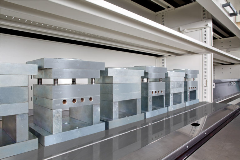 Manufacturing Industry Storage Shelves | Headland Storage